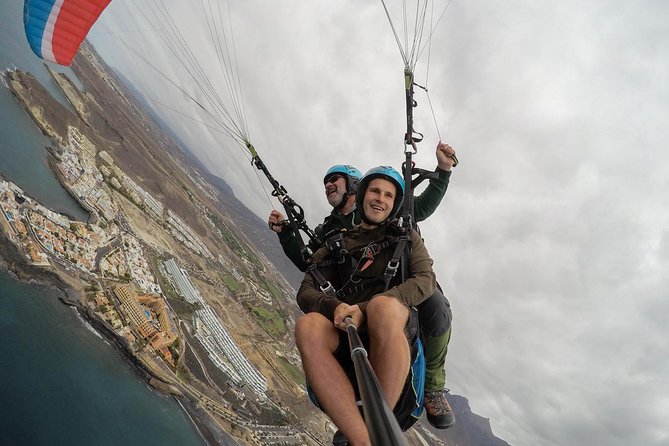 Acrobatic Paragliding Tandem Flight in Tenerife South | Power Traveller