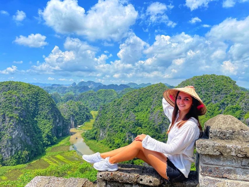 From Hanoi: Ninh Binh & Van Long – Hoa Lu – Mua Cave | Power Traveller