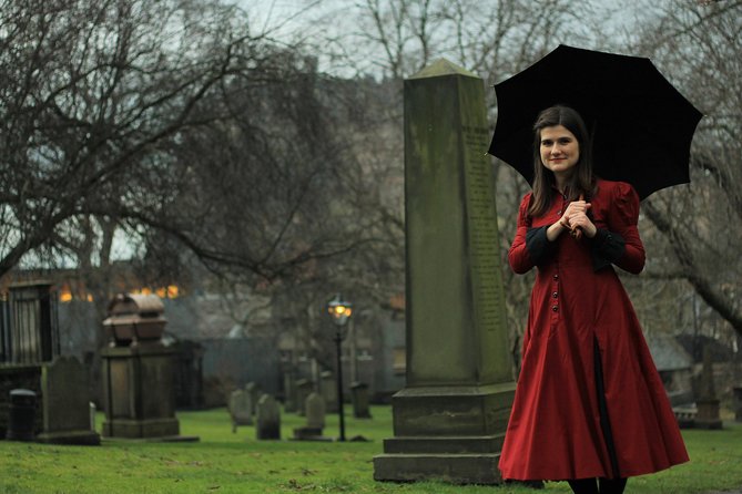 Ghost Tour in English | Power Traveller