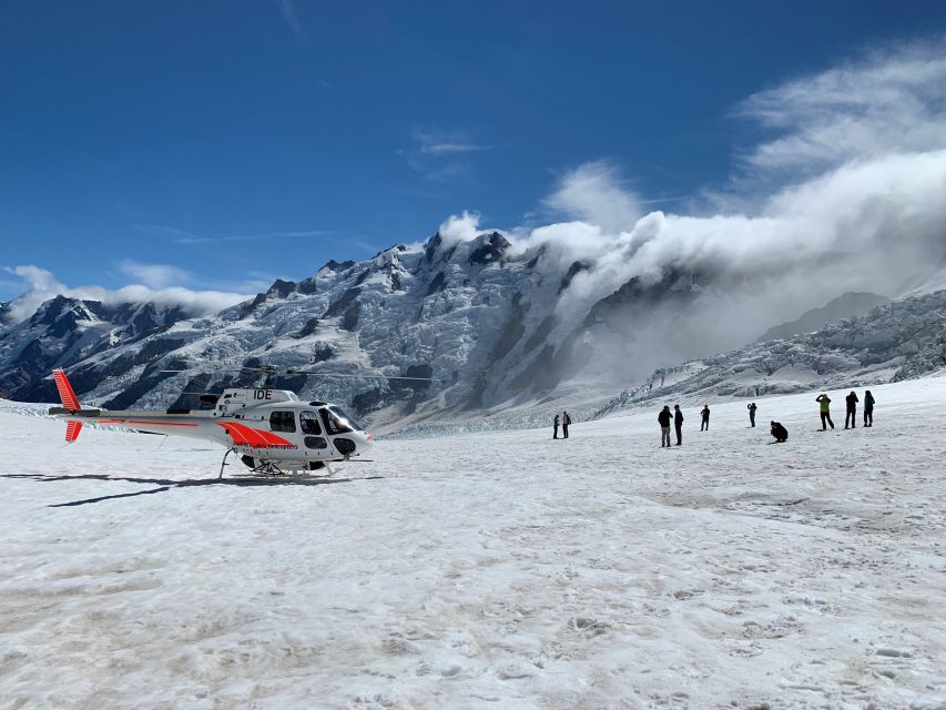Mount Cook: Tasman Glacier & National Park Scenic Flight | Power Traveller