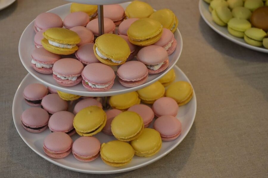 Paris: Macarons Class, Teatime and To-Go Box | Power Traveller