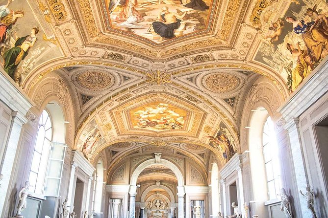 Private Vatican Tour With Sistine Chapel, Fast-Access Tickets | Power ...