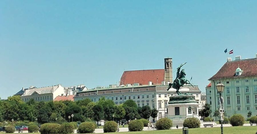 Vienna: City Highlights Guided Walking Tour & Old Town | Power Traveller