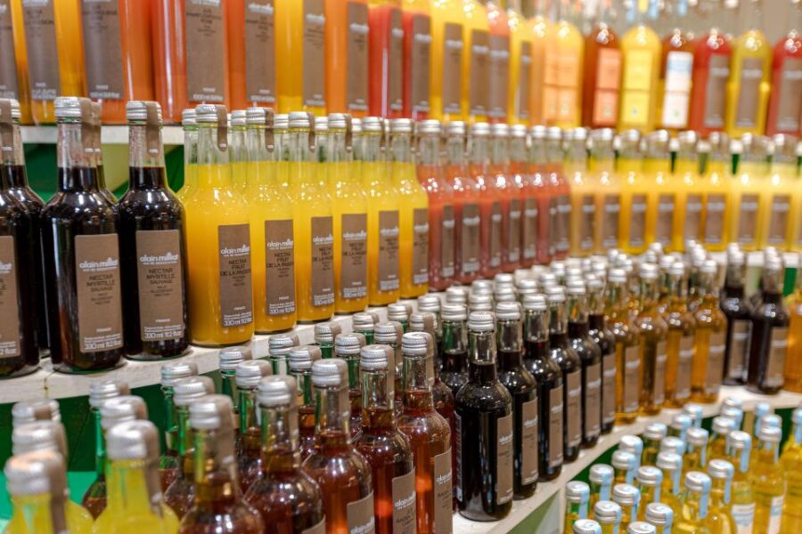 Paris: Versailles Palace & Queen Hamlet E-Bike Tour | Power Traveller