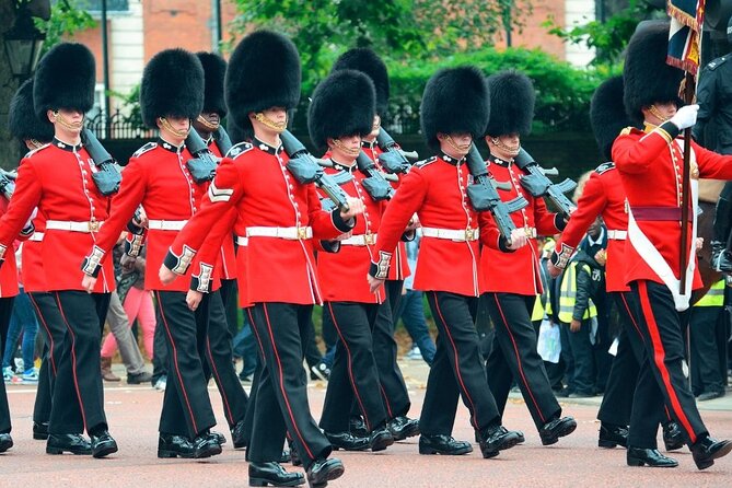 4-Hour Private Guided Tour of London on a Classic Itinerary | Power ...