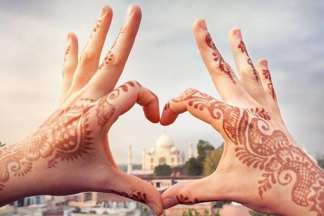 Agra Tour: Visit Taj Mahal, Agra Fort & Enjoy Mughalai Mehandi Design ...