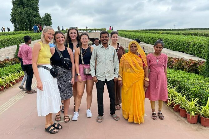 All Inclusive Full Day Old and New Delhi Tour With Entrance | Power ...