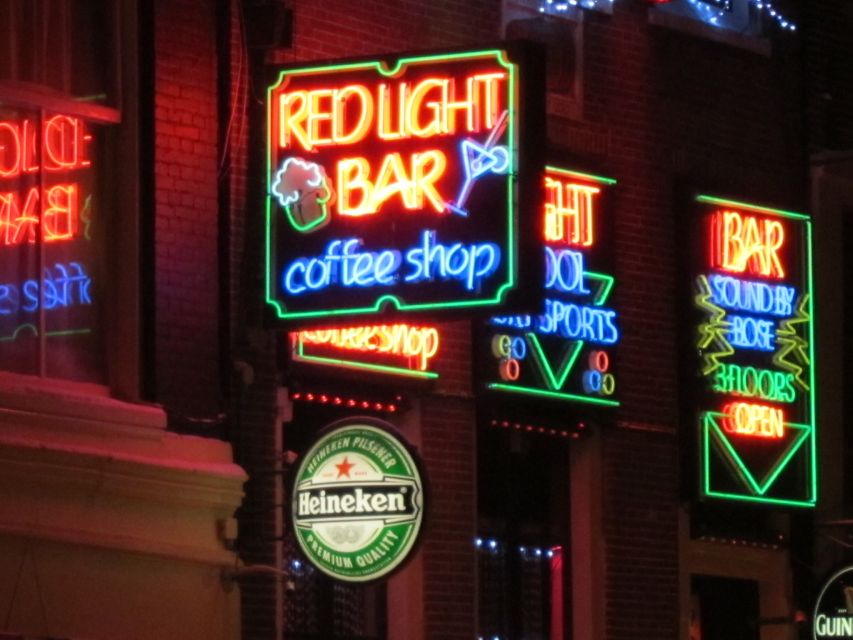 Amsterdam: Red Light District Private Guided Walking Tour | Power Traveller