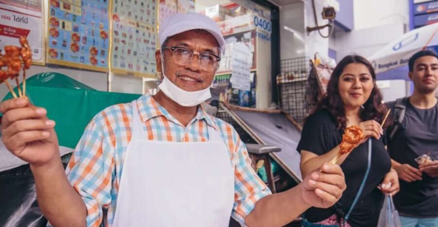 Bangkok Most Famous Food Experience (Private &All-Inclusive)