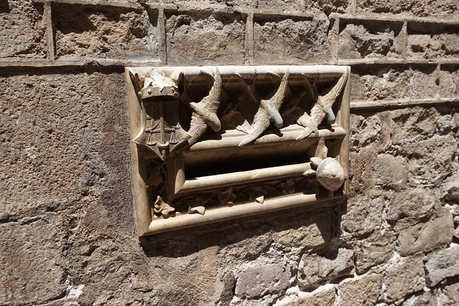 Barcelona Gothic Quarter. Interactive Virtual Tour With Expert Local ...