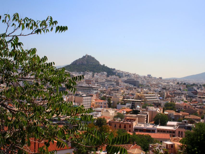 Cats of Athens: Self-Guided Mobile Tour in Plaka | Power Traveller