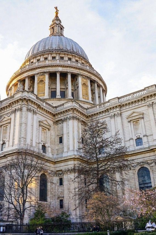 Discovering the London of Sherlock In App Audio Tour | Power Traveller