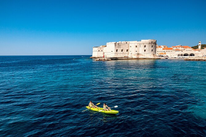 Dubrovnik Kayak Rental on Banje Beach | Power Traveller