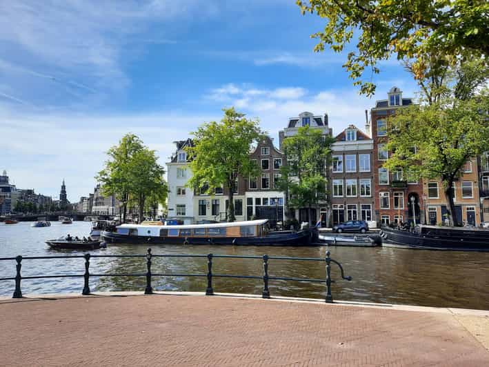 Guided Tour in the Old City of Amsterdam | Power Traveller