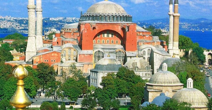 Historic Istanbul Half-Day Sightseeing Tour | Power Traveller