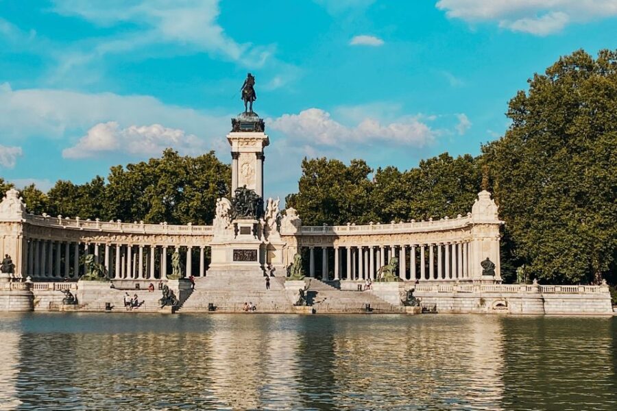 Madrid: First Discovery Walk and Reading Walking Tour | Power Traveller
