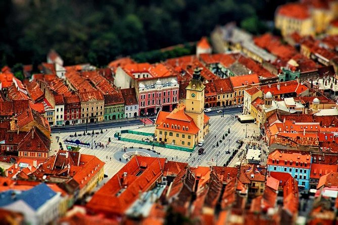 Peles Castle, Dracula Castle and Brasov Old Town - Private Tour From ...