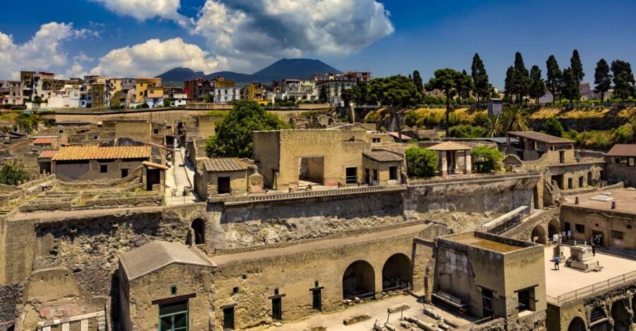 Sorrento: Transfer to Naples With Herculaneum Guided Tour | Power Traveller