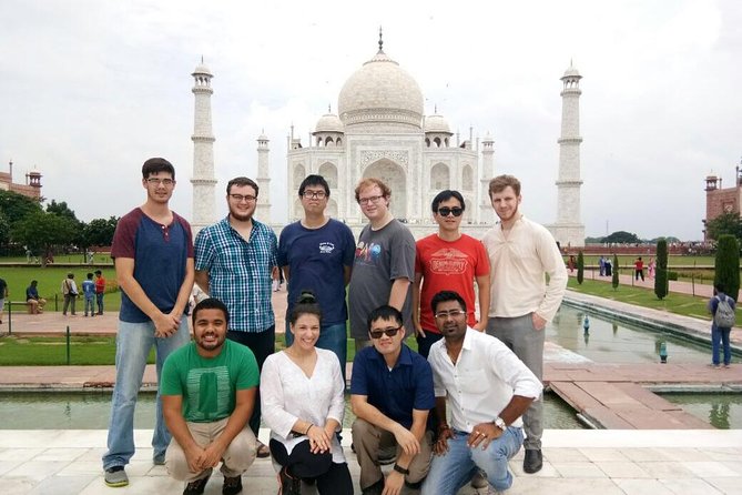 Taj Mahal Tour From Delhi - Luxury Tour | Power Traveller