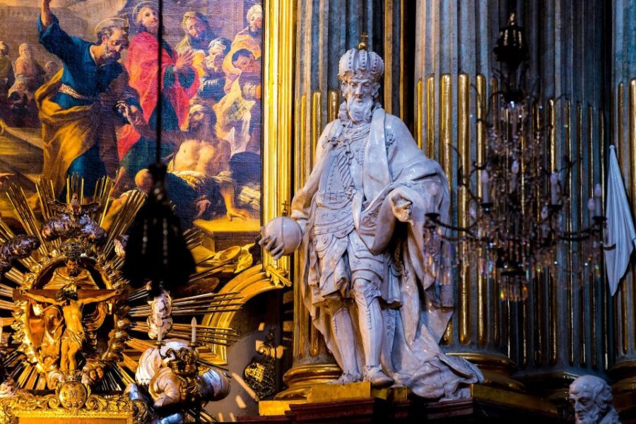 Vienna Old Town Walking Tour, Hofburg, Spanish Riding School | Power ...