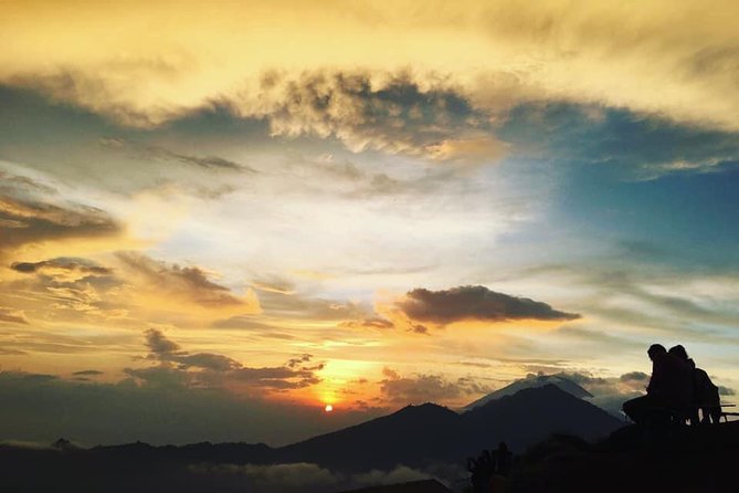 Watch the Sunrise From the Top of Mount Batur Volcano | Power Traveller