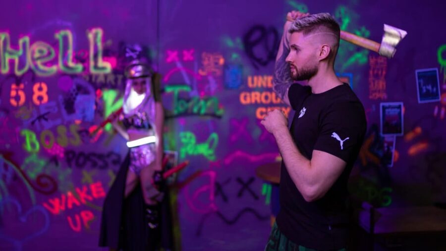 Axe Throwíng and Human Table Football | Power Traveller