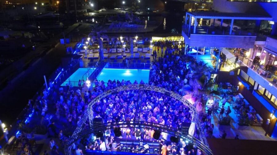 Barcelona: Pool Party With DJ | Power Traveller