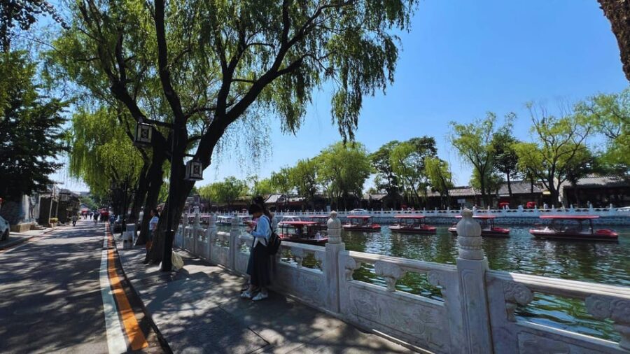 Beijing:Hutong Rickshaw Ride,Shichahai,Bell and Drum Towers | Power ...