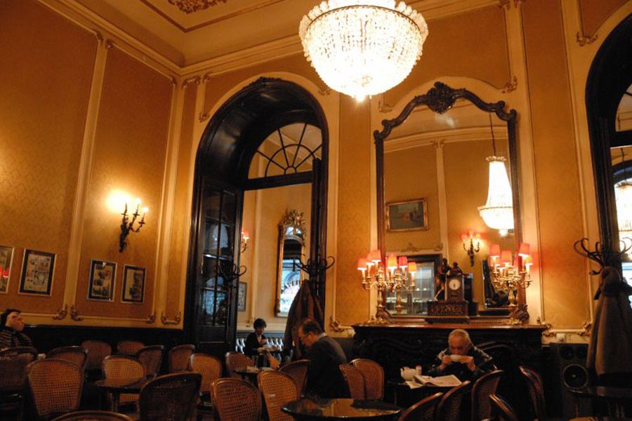 Café Wandering: an Excursion Through Budapest’S Belle Epoque | Power ...