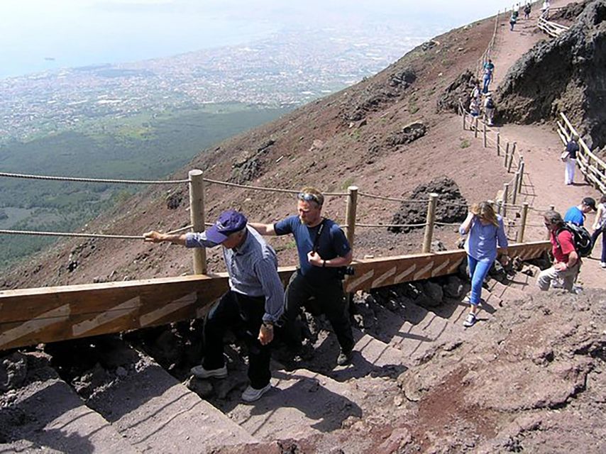 Exploring Vesuvius & Pompeii: A Journey Through Time | Power Traveller