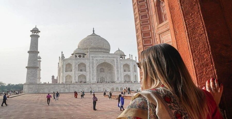 From Delhi: Taj Mahal Private Guided Tour With Round-Trip | Power Traveller