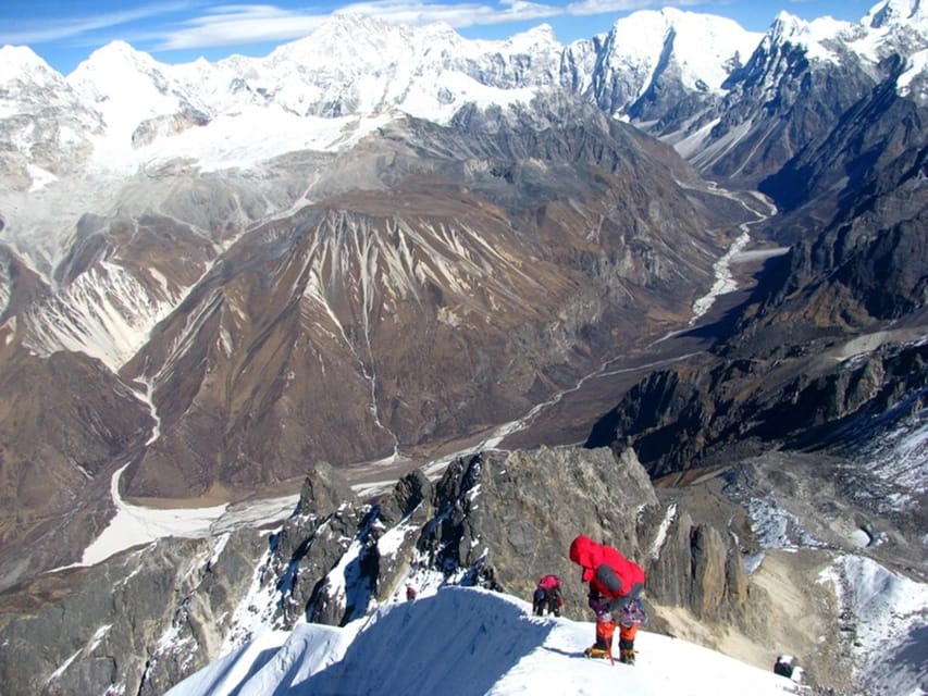 Ganja-la Chuli (Naya Kanga) Peak Climbing