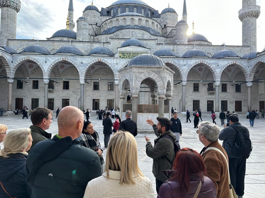 Istanbul: Topkapi Palace, Hagia Sophia & Blue Mosque Tour | Power Traveller