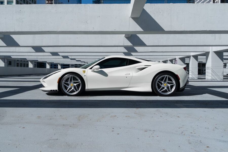 Miami: Ferrari F8 - Supercar Driving Experience | Power Traveller