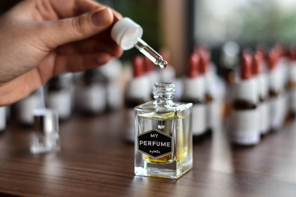 Perfume Making Private Class-Create Your Signature Perfume Perfume Making Private Class-Create Your Signature Perfume