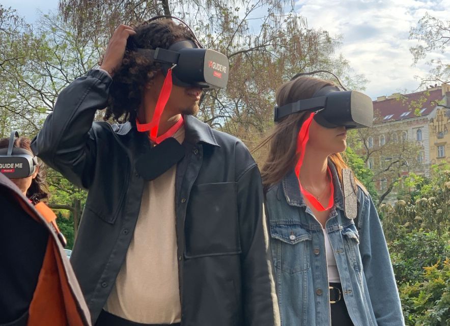Prague: Immersive History Walking Tour and VR | Power Traveller