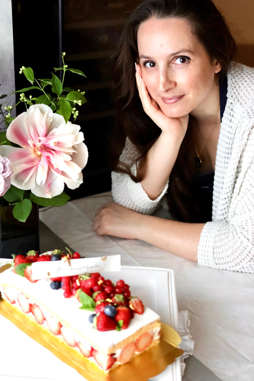 Tokyo: Jewelry Sweets Experience With Kaori | Power Traveller