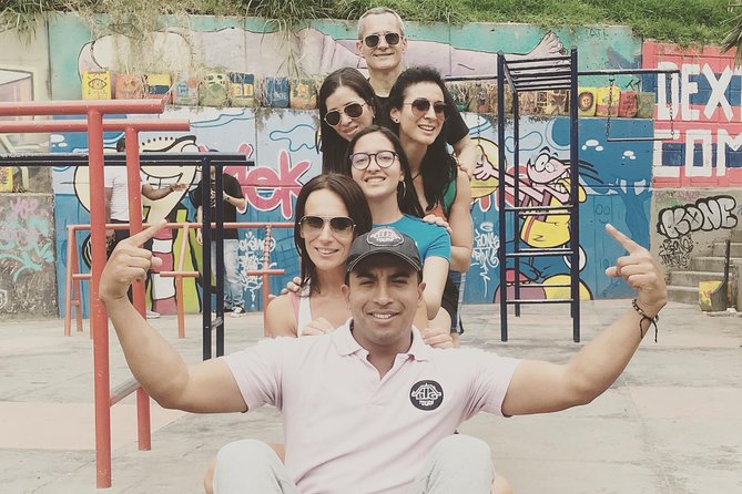 Commune 13, Cable Car. Graffititour. History. All Inclusive