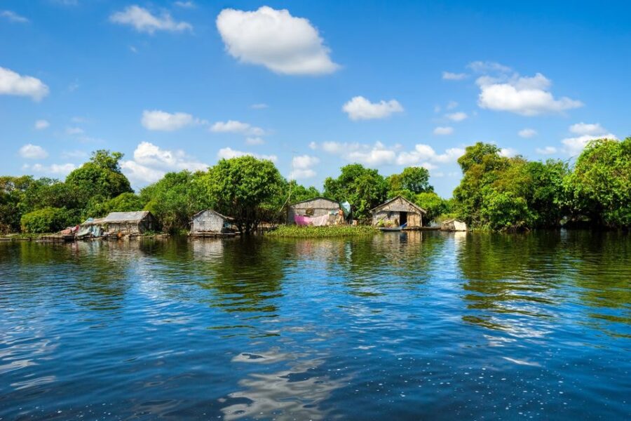 Half-Day Tour of Floating Villages | Power Traveller