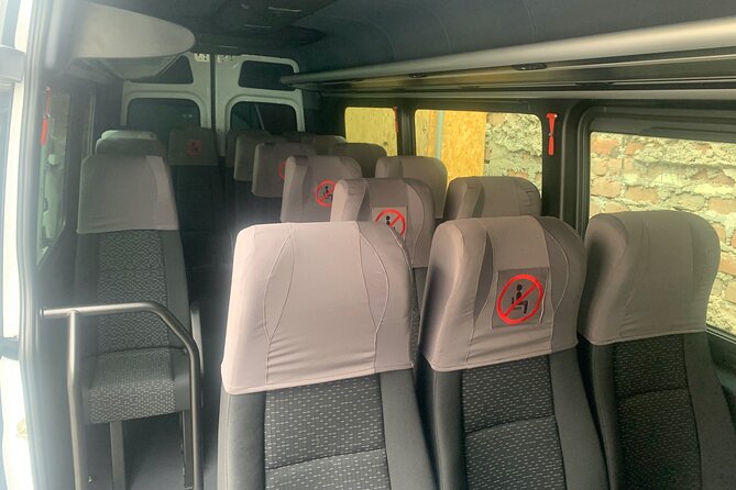 Large People Movers in Lima | Power Traveller