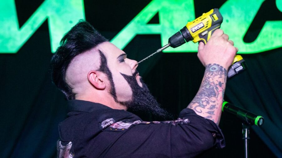 Las Vegas: Late Night Magic Show for Adults | Power Traveller