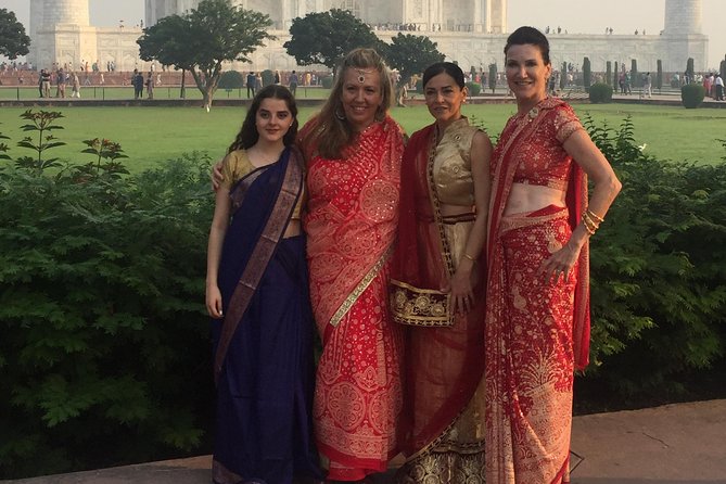 Private Indian Traditional Tour of Taj Mahal | Power Traveller