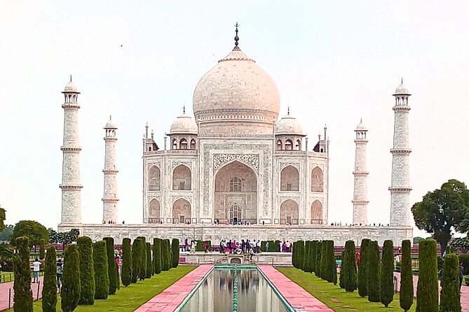 Private Taj Mahal, Agra Fort & Baby Taj Tour From Delhi By Car | Power ...