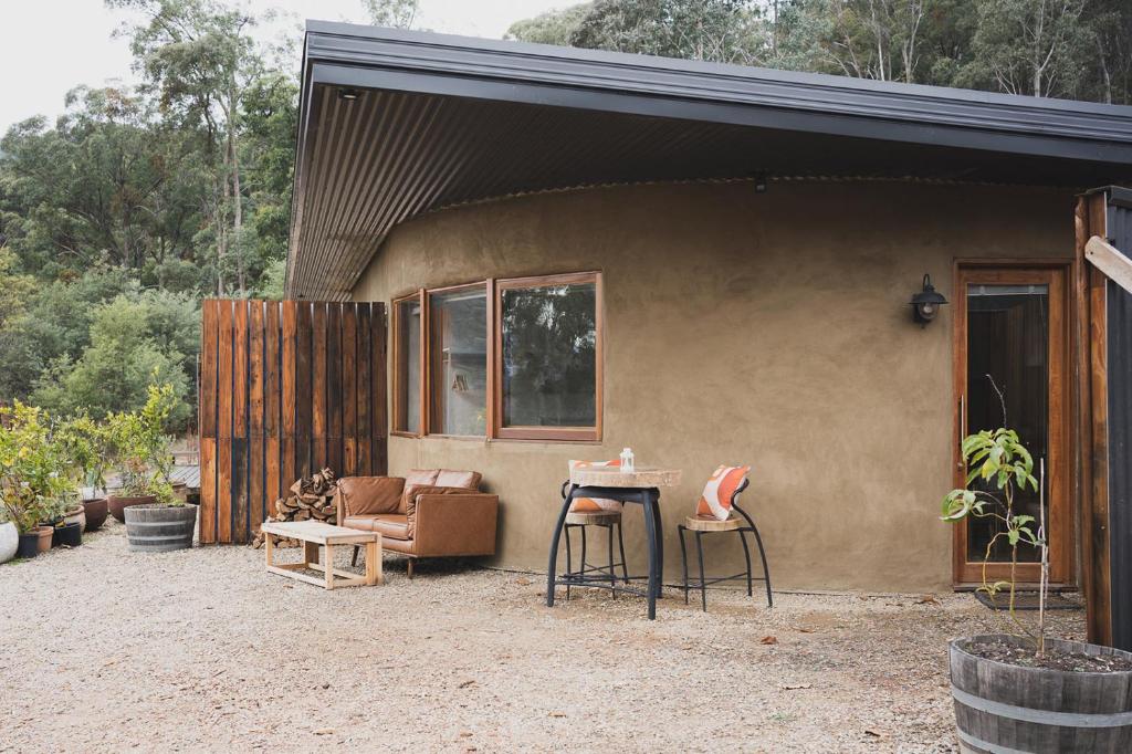 Wandi Farm Retreat Review | Power Traveller