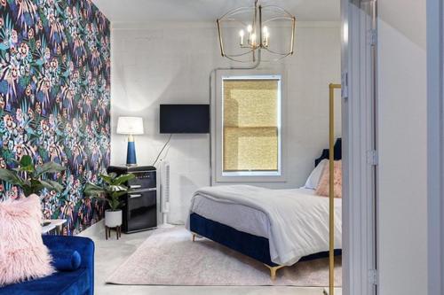 The Oleander Hotel Room Number 2 Review | Power Traveller