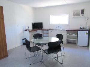 Tinman Roadhouse Review | Power Traveller