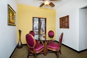 Pantai Inn Review | Power Traveller