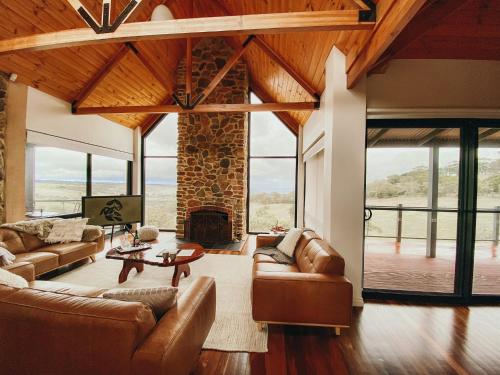 Old Coach Road Estate Review | Power Traveller