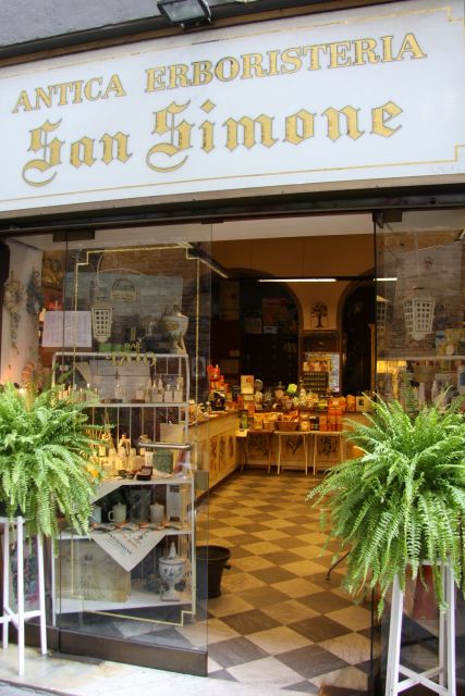 Florence: Perfume Masterclass and Sensory Experience | Power Traveller