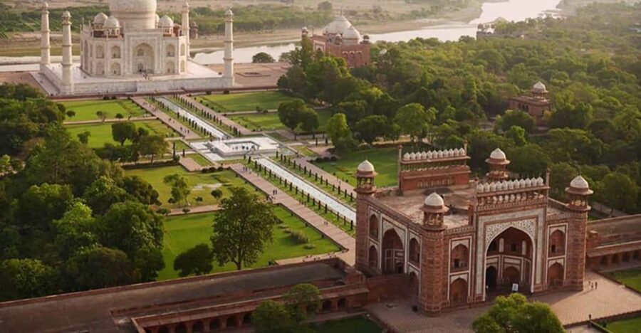 Heart of Agra: Taj Mahal, Local Home Visit, and More | Power Traveller